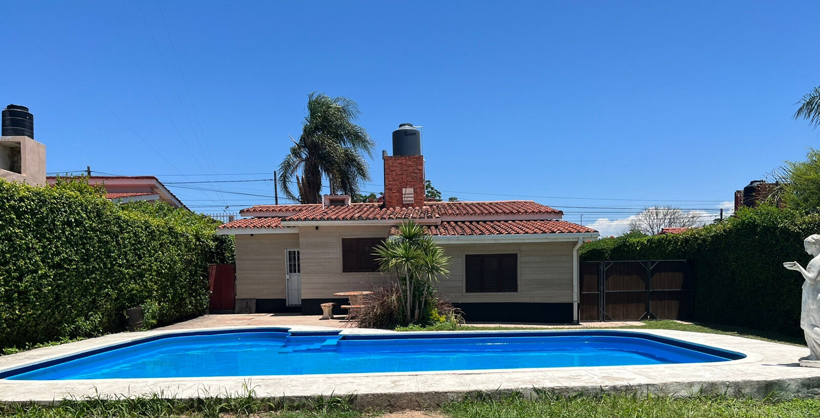 Casa Adrian (solo familia), Chalet en Villa Carlos Paz para 8 personas ...