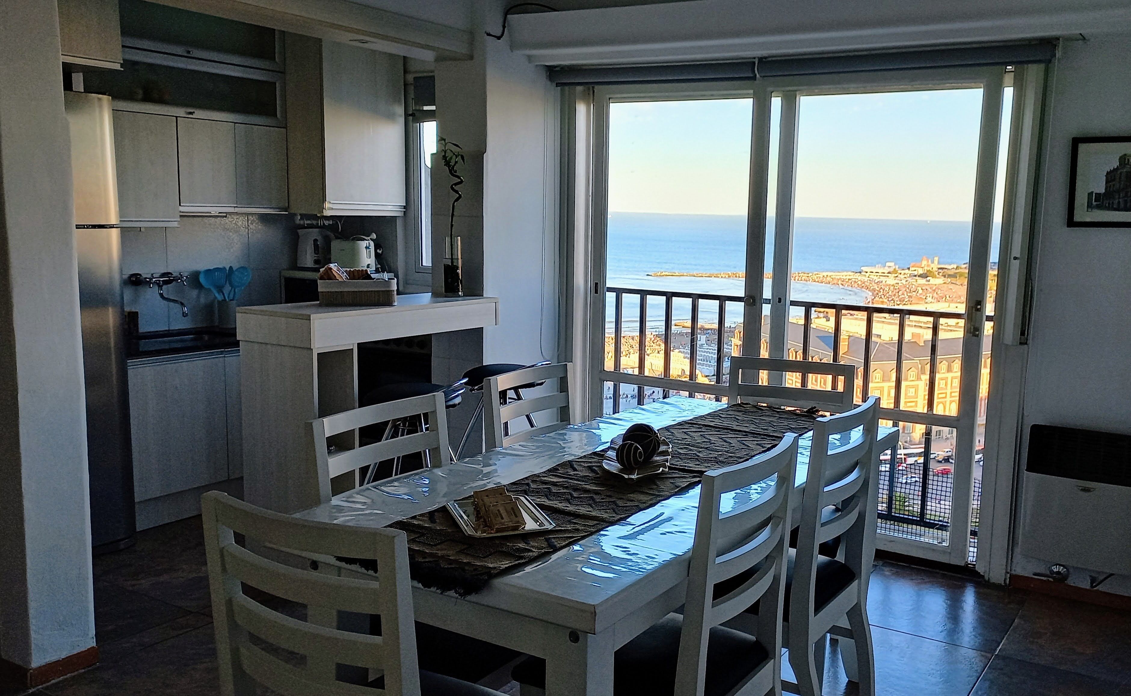 Postal de Mardel, Departamento en Mar Del Plata para 4 personas con ...