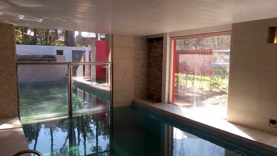 Casa Carilo, Casa en Cariló para 10 personas con con pileta - og95 - El ...