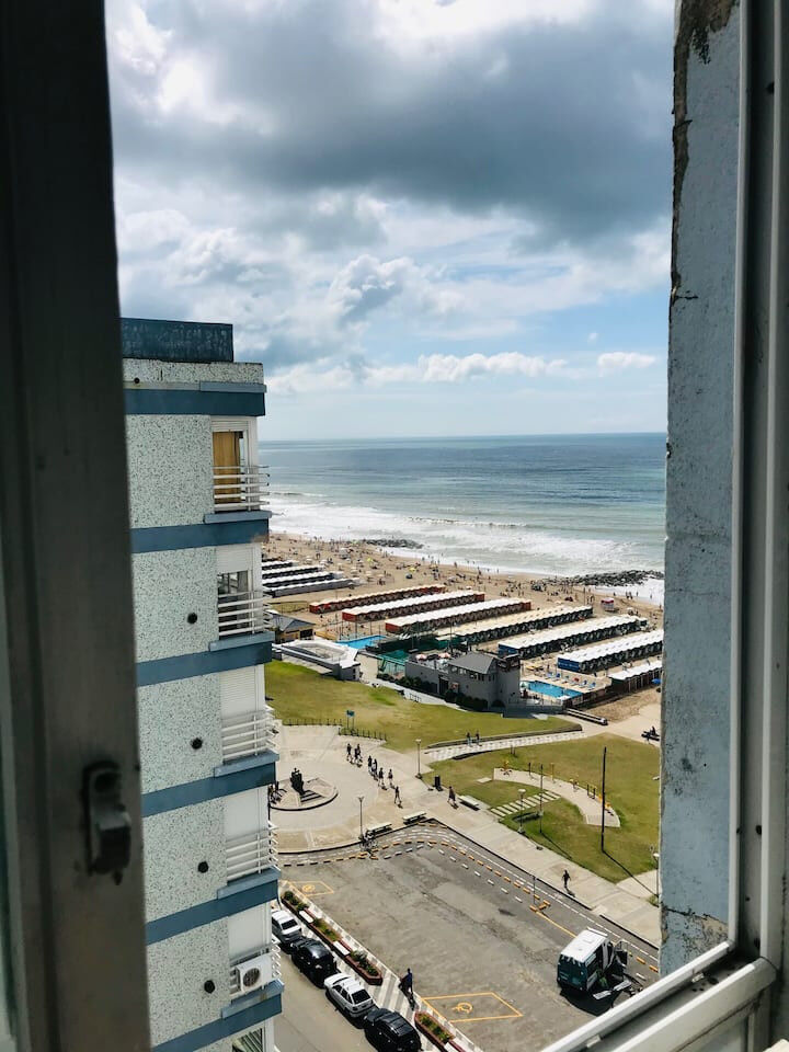 DEPARTAMENTO MODERNO con Vista 180 frente al mar, Departamento en ...